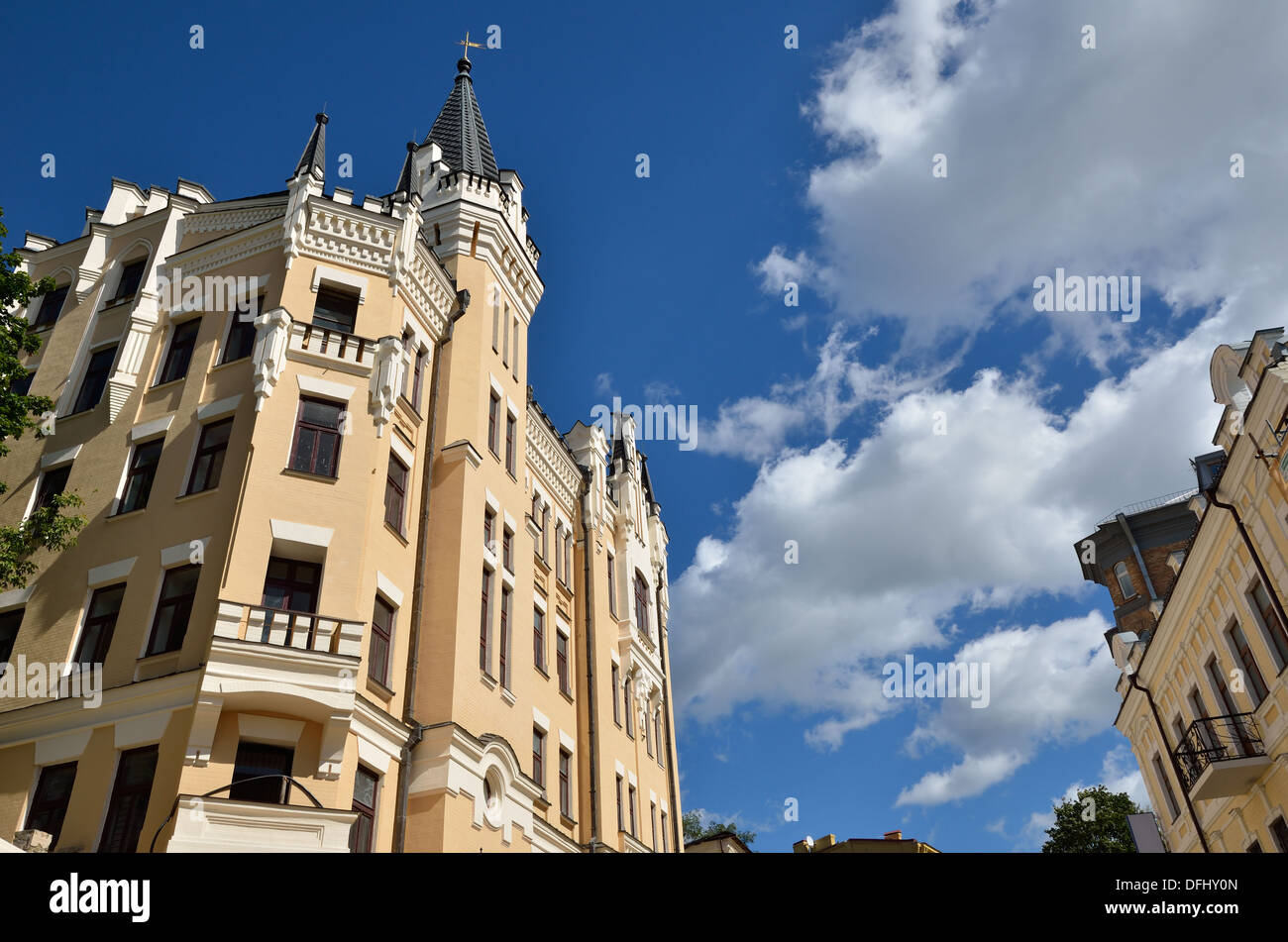Landmark famous building hi-res stock photography and images - Alamy
