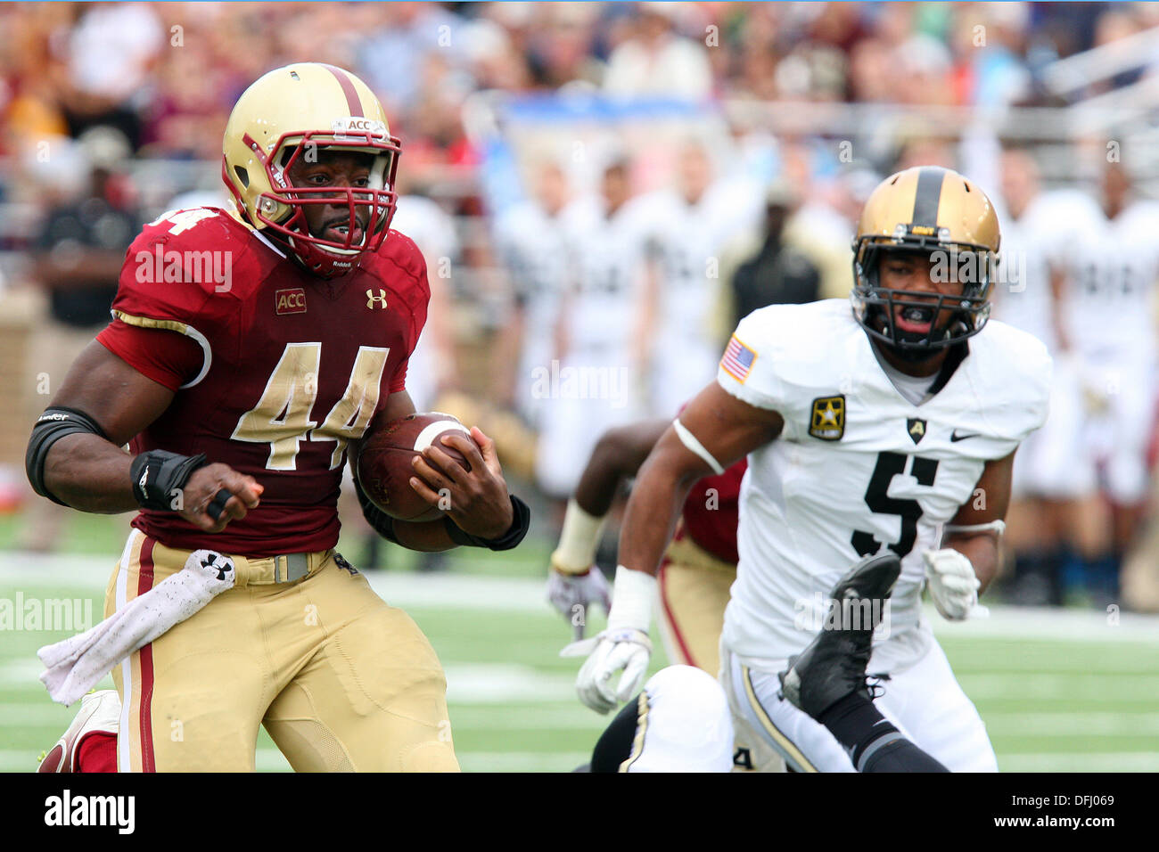Chestnut Hill, Massachusetts, USA. 5th Oct, 2013. Boston College Eagles ...