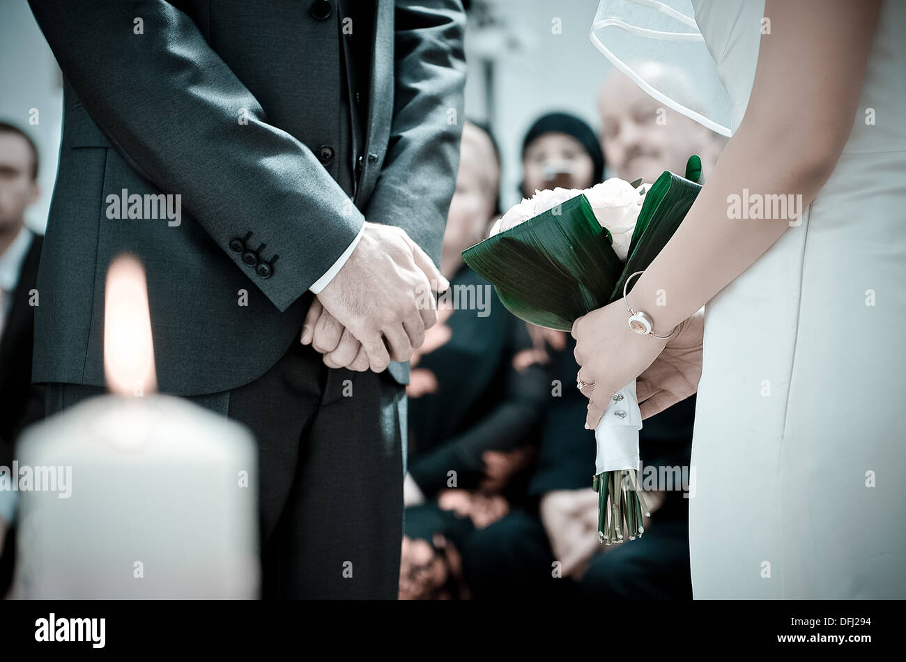 wedding couple getting married Stock Photo - Alamy