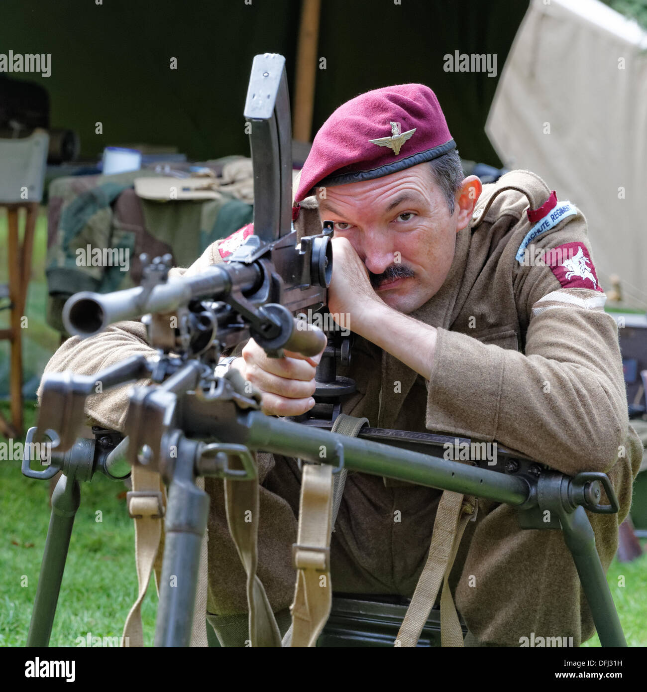 Parachute bren hi-res stock photography and images - Alamy