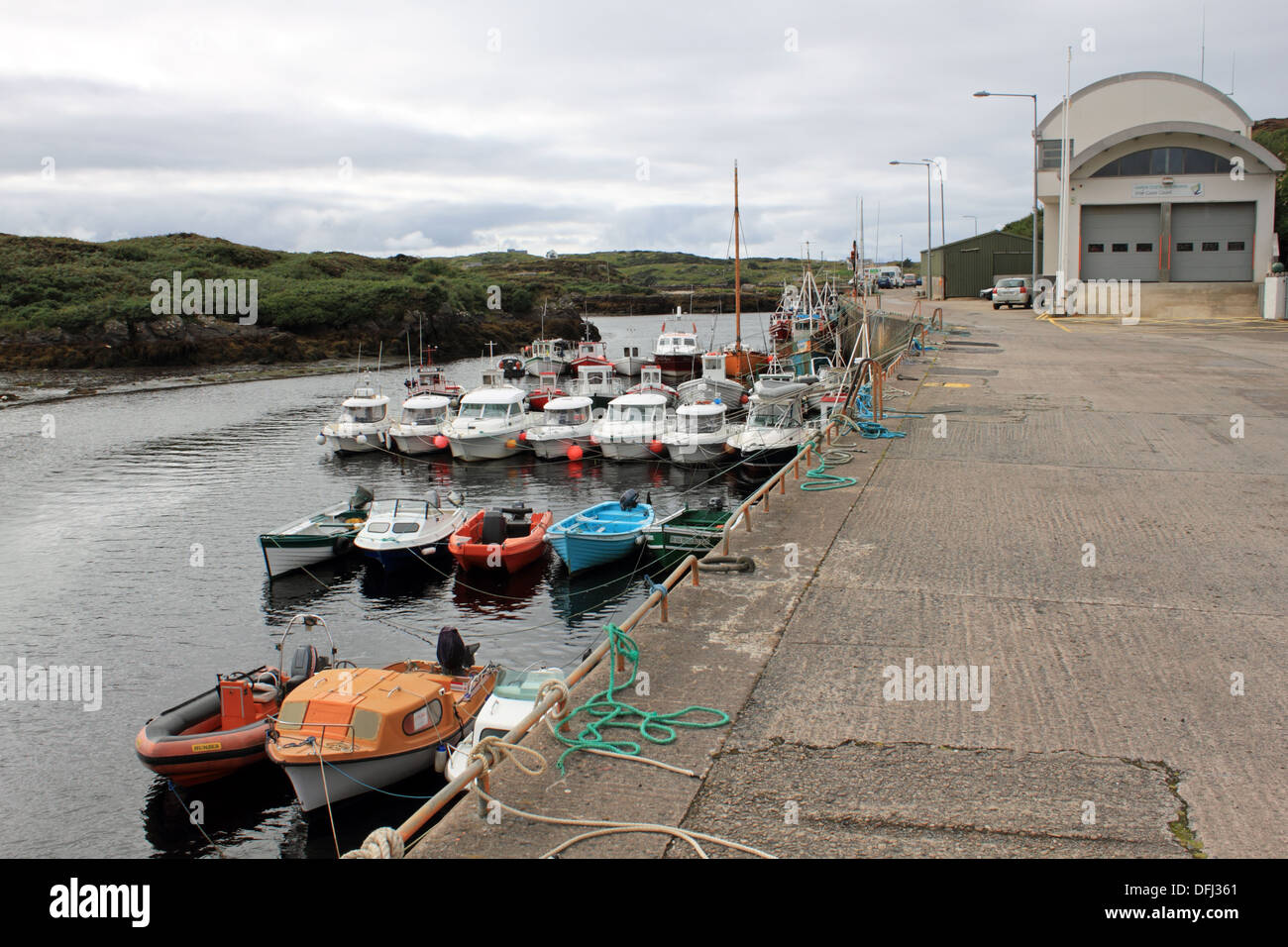 Fishing boats in Bunbeg (Bun Beag) harbour, County Donegal, Ireland ...