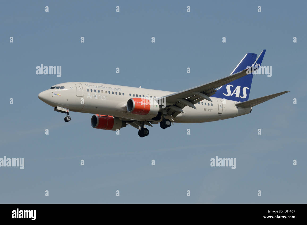 Boeing business jet 737 700 aircraft hi-res stock photography and ...