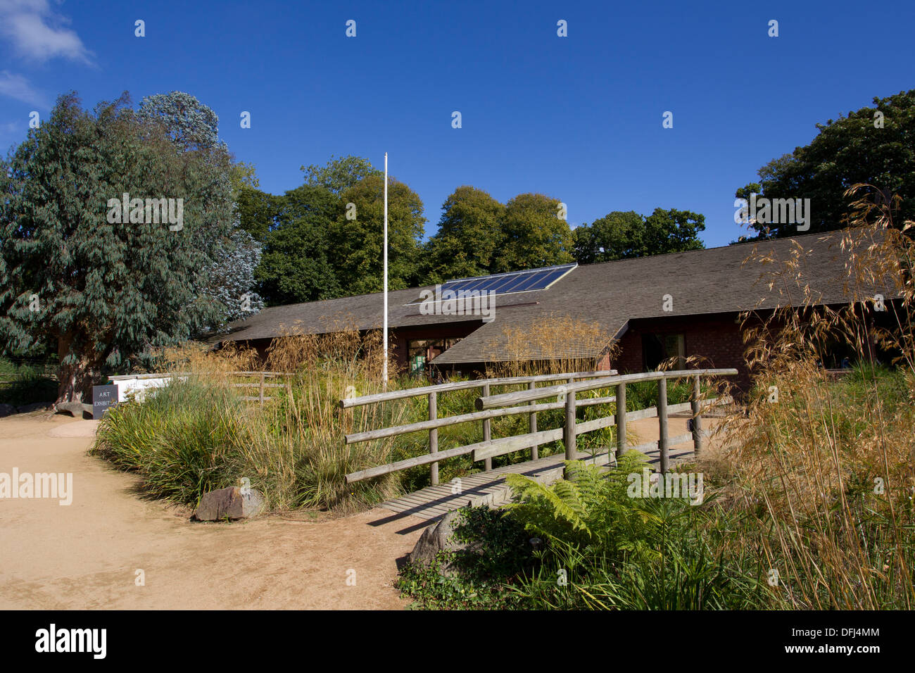 Durrell Wildlife Conservation Trust Stock Photo - Alamy