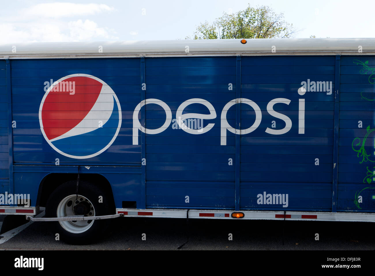 Pepsi hi-res stock photography and images - Alamy