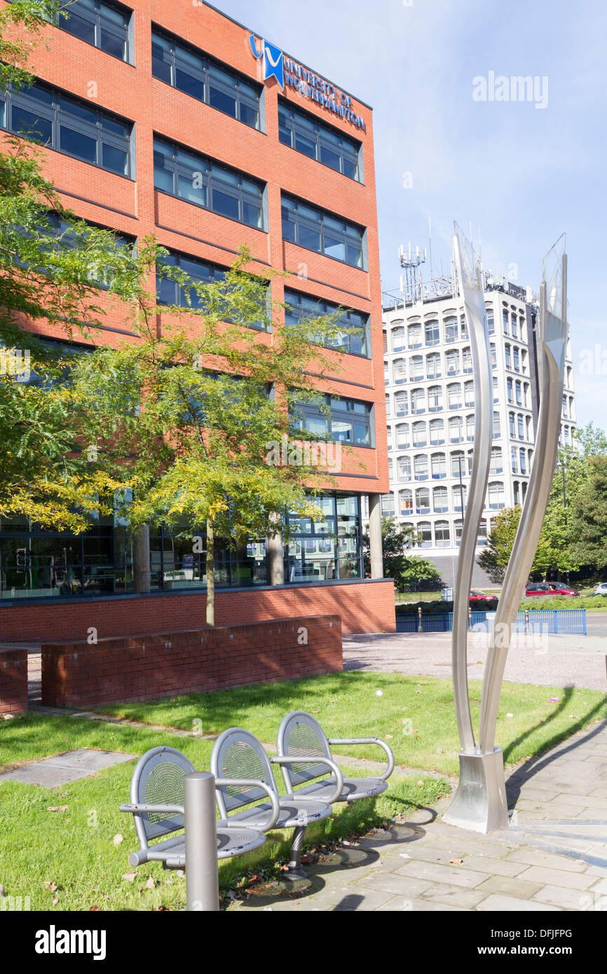 Wolverhampton university building hi-res stock photography and images ...