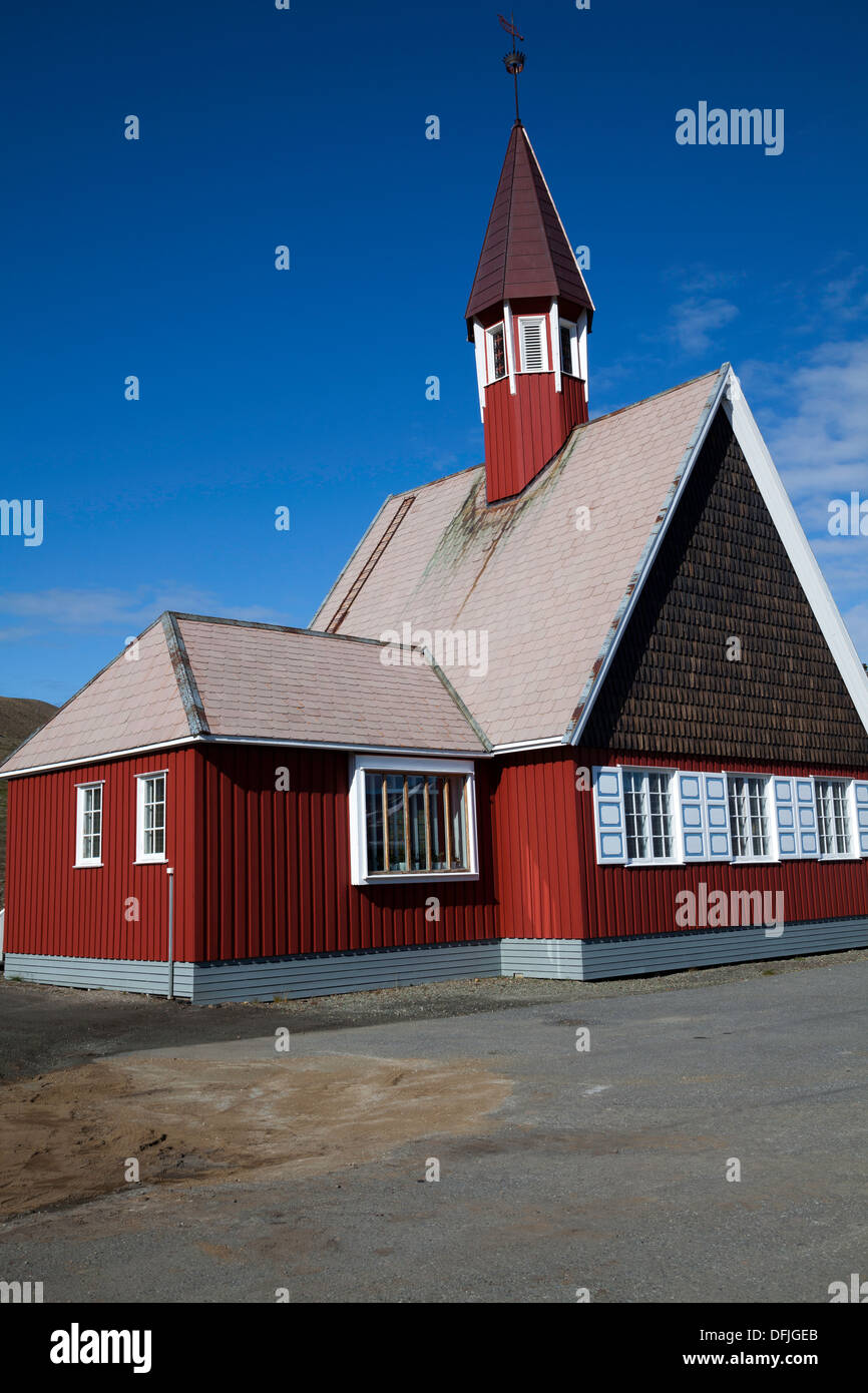 Spitsbergen svalbard longyearbyen church hi-res stock photography and ...