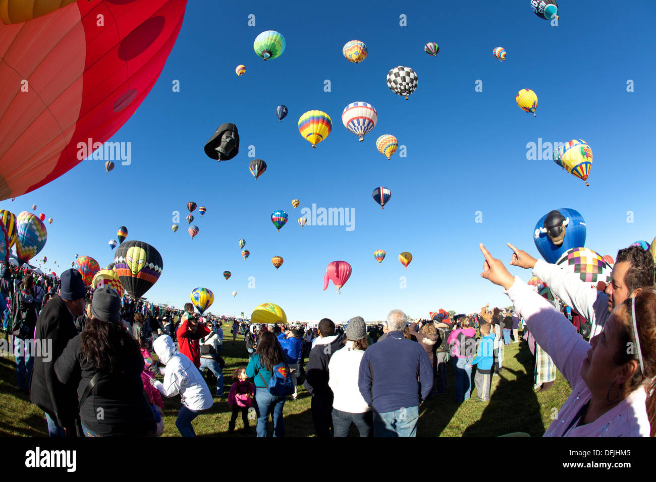 Albuquerque, NM, USA. 5th Oct, 2013. . Spectators point to a variety of ...