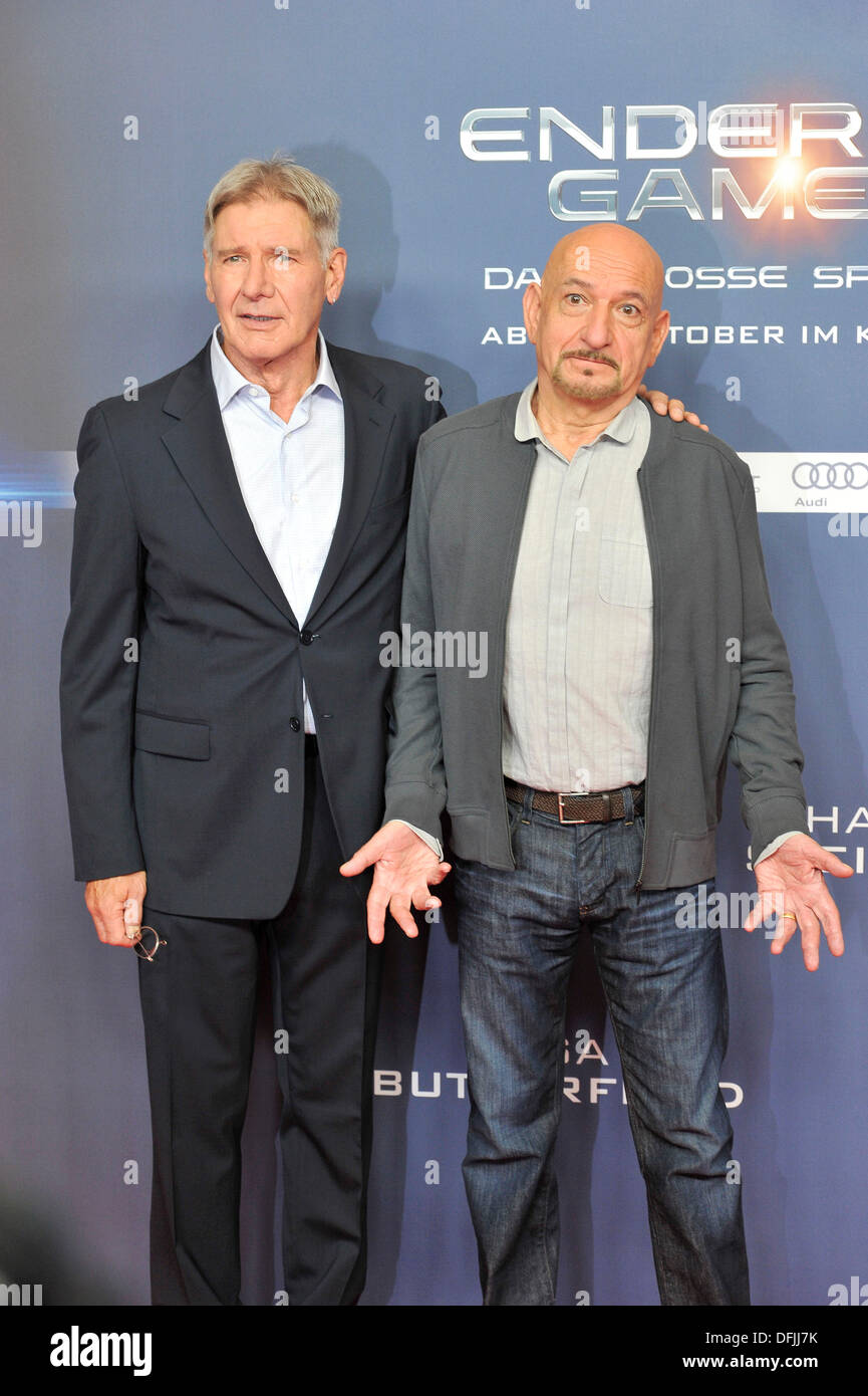 Berlin, Germany. 06th Oct, 2013.Harrison Ford (left) and Sir Ben ...