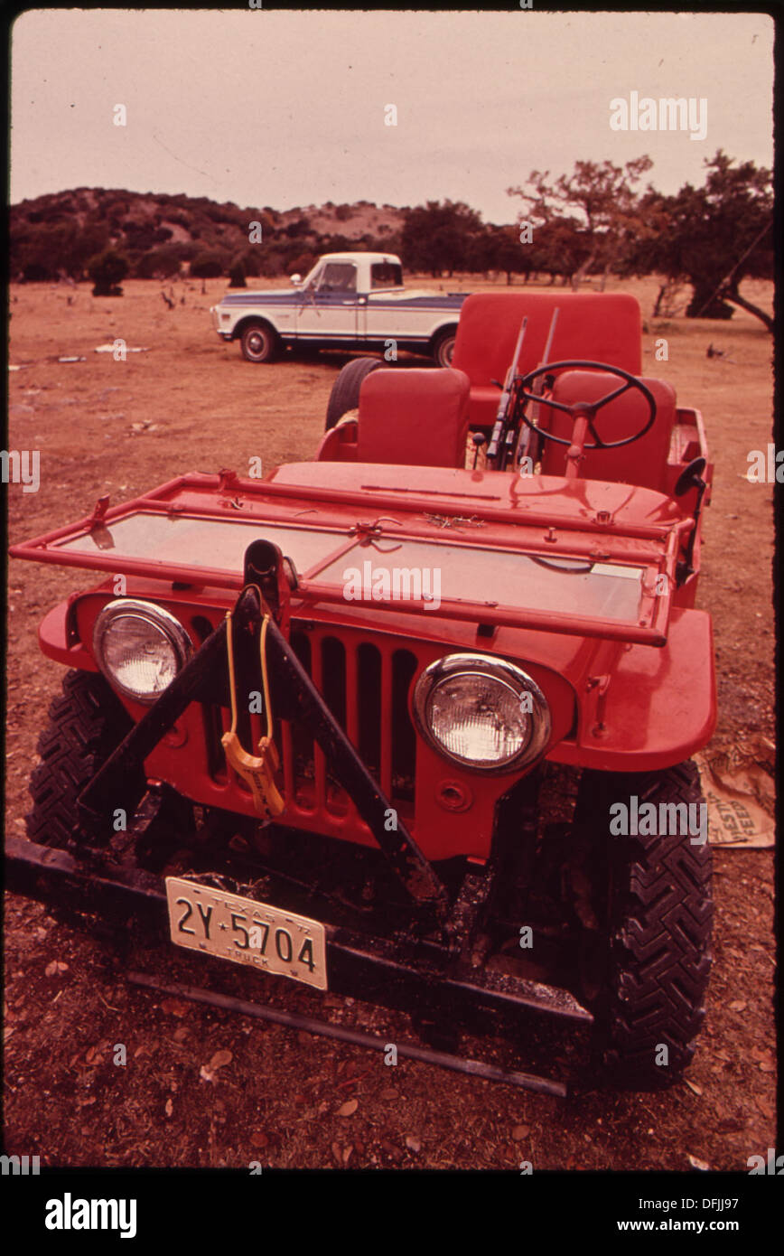 Historic jeep hi-res stock photography and images - Alamy