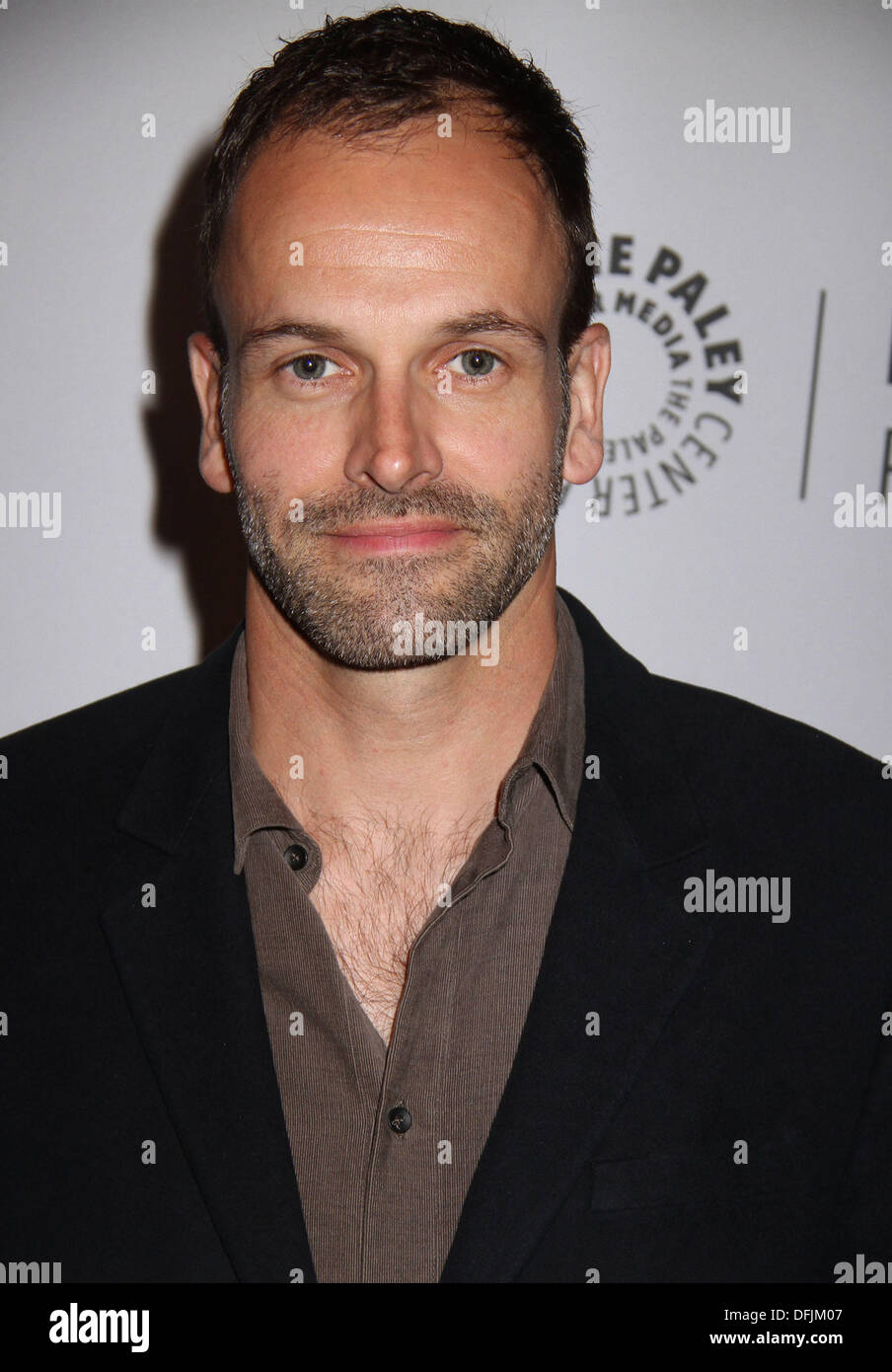 New York, New York, USA. 5th Oct, 2013. Actor JONNY LEE MILLER attends ...