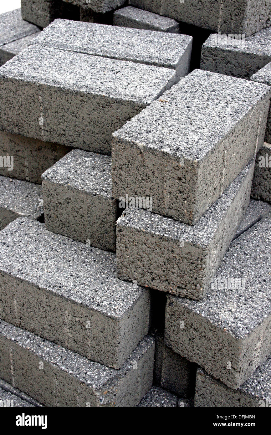 Soil heaped up hi-res stock photography and images - Alamy