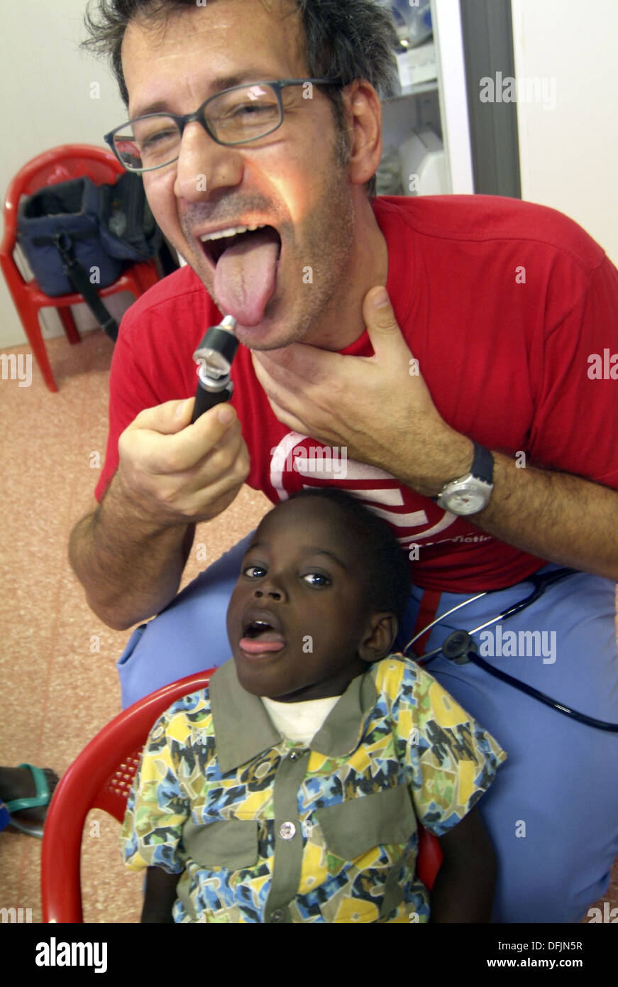 Emergency onlus hospital hi-res stock photography and images - Alamy