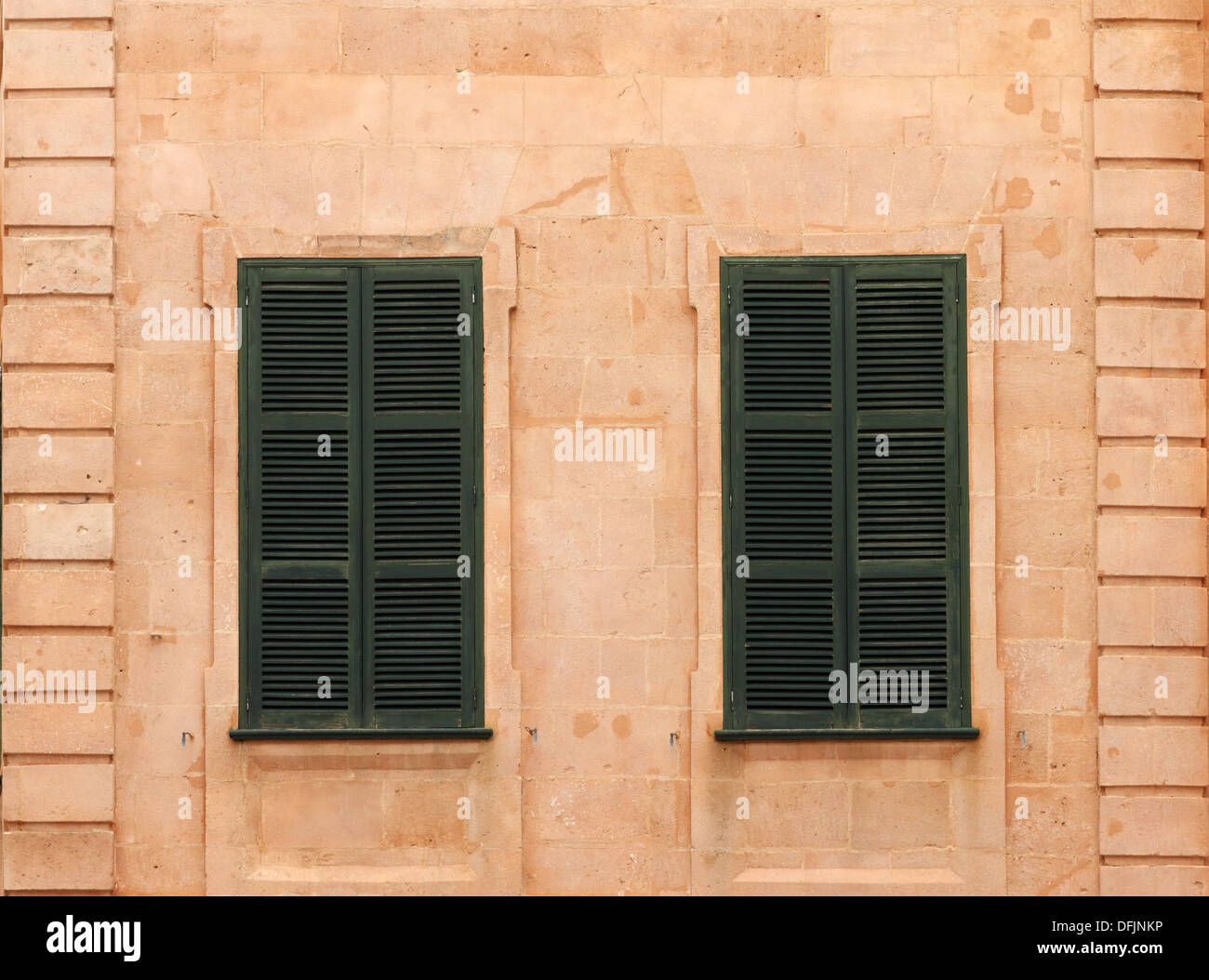 White shuttered windows hi-res stock photography and images - Alamy