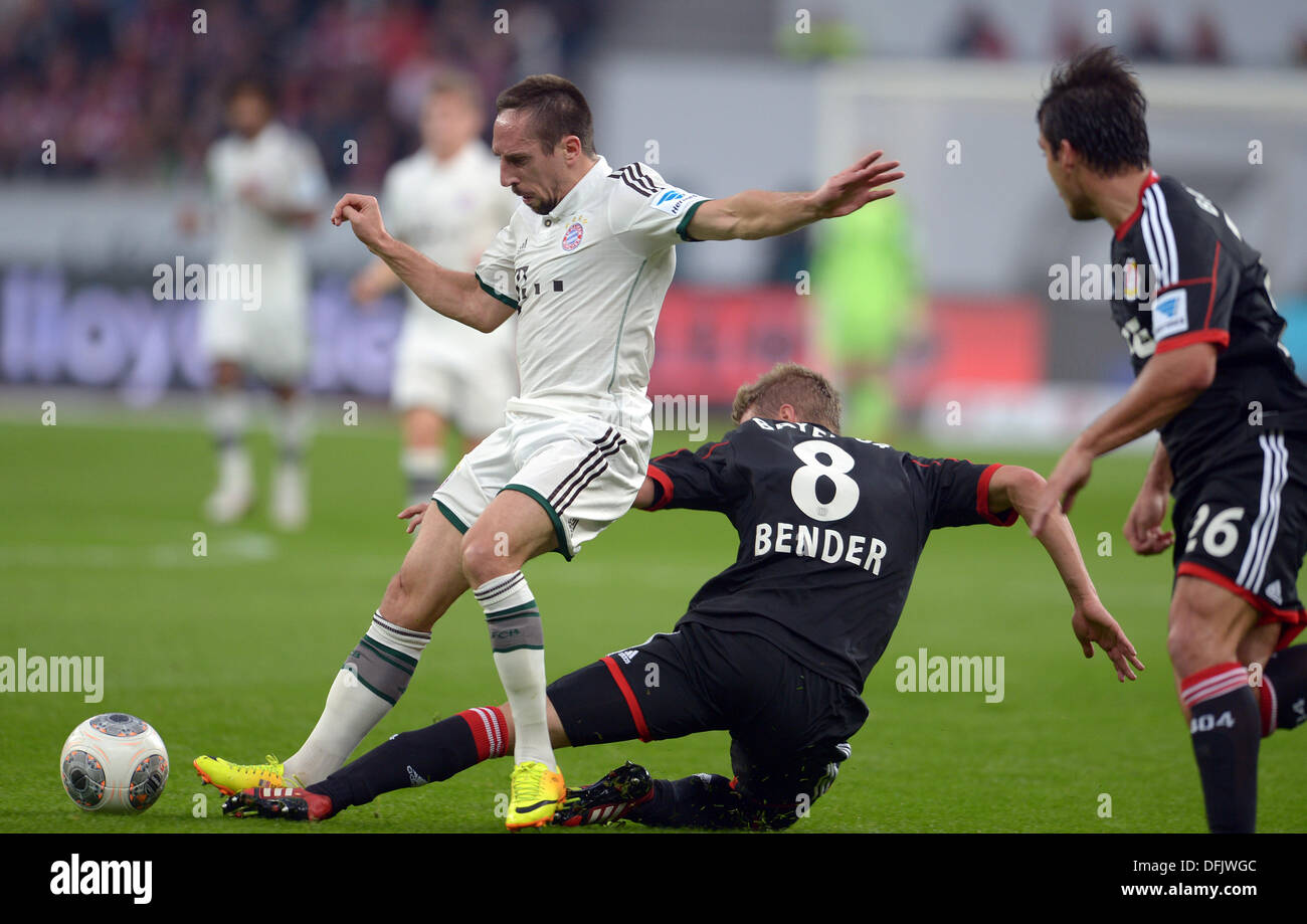 Bayer 04 leverkusens lars bender hi-res stock photography and images ...