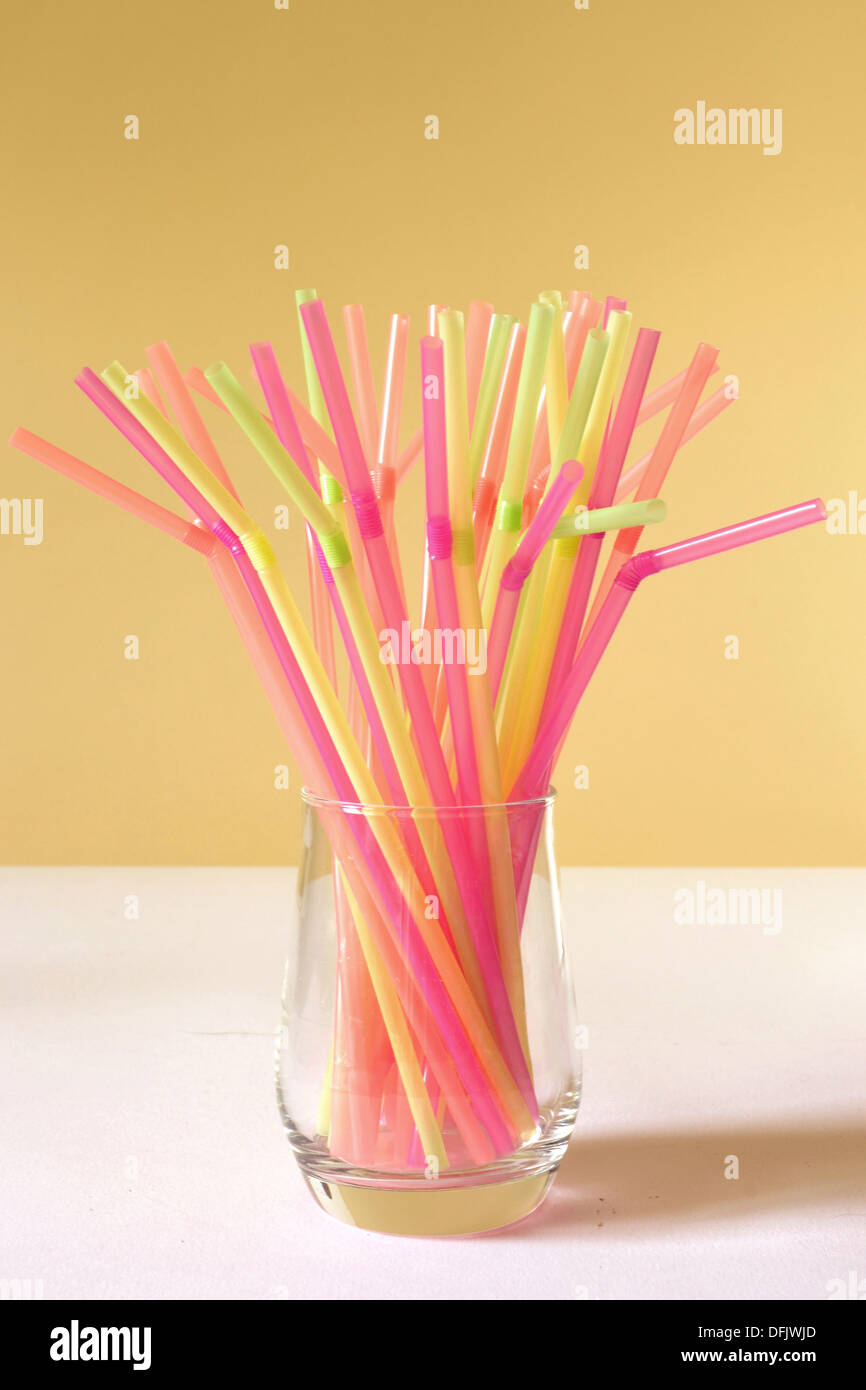 Bending straws hi-res stock photography and images - Alamy