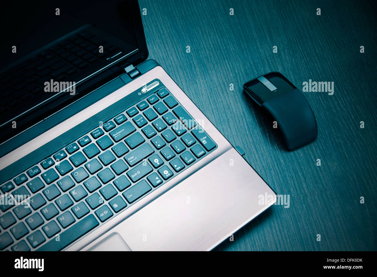 Laptop mouse hi-res stock photography and images - Alamy