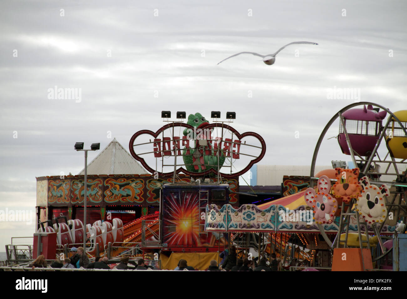 Fair ground rides on Central pier Blackpool Stock Photo - Alamy