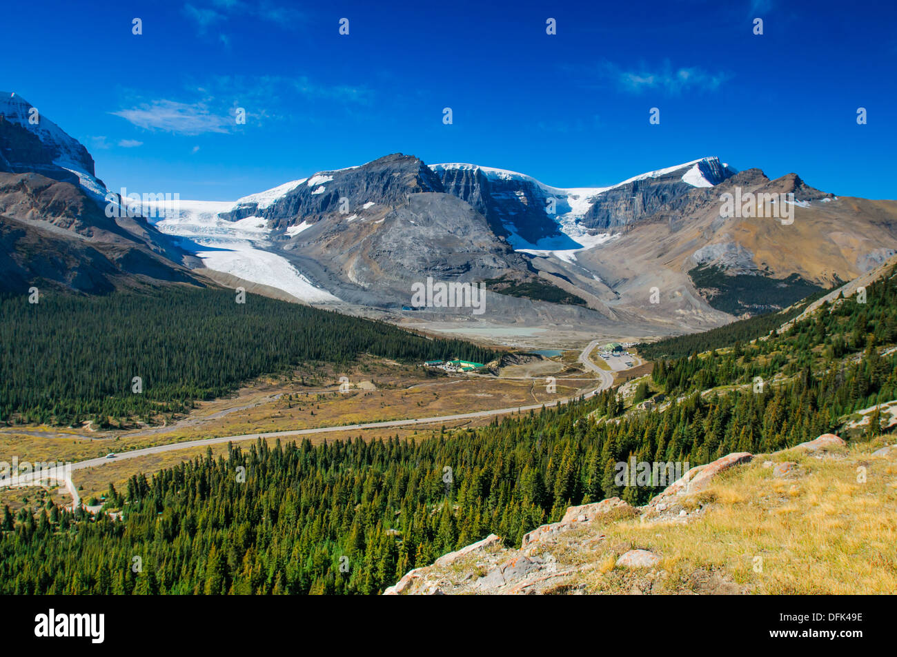 Jasper national park landscape hi-res stock photography and images - Alamy