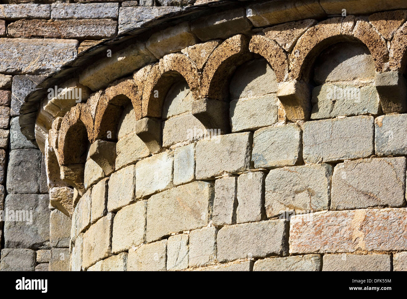 Ashlar arches hi-res stock photography and images - Alamy