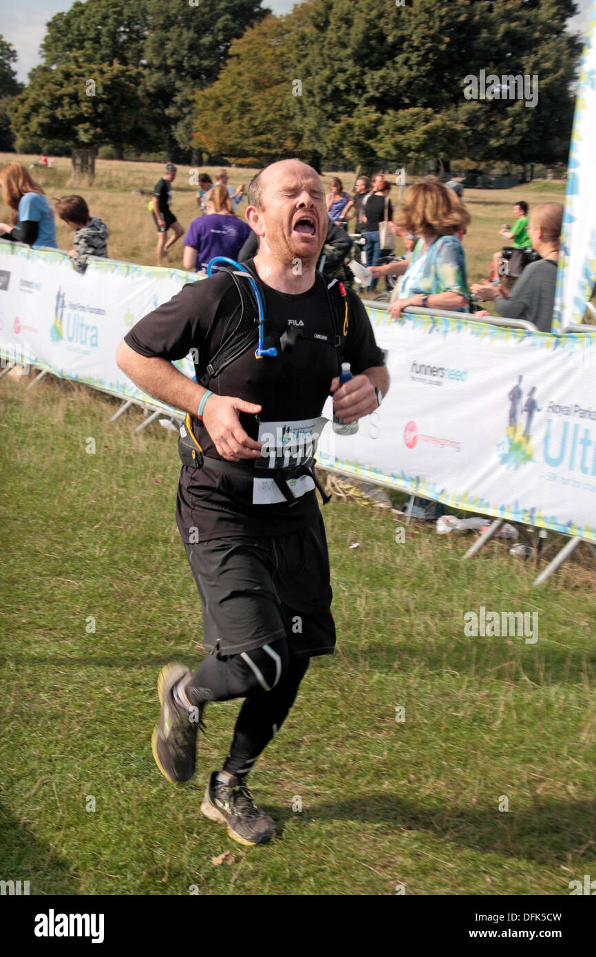 Ultra runner uk hi-res stock photography and images - Alamy