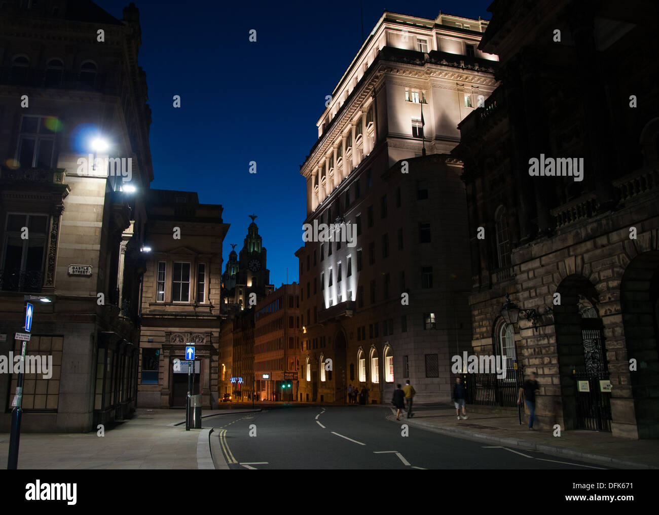 Liverpool City scene at night Stock Photo - Alamy