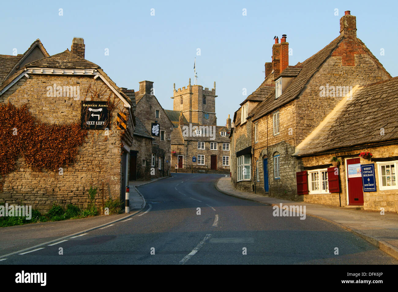 Corfe castle village hi-res stock photography and images - Alamy