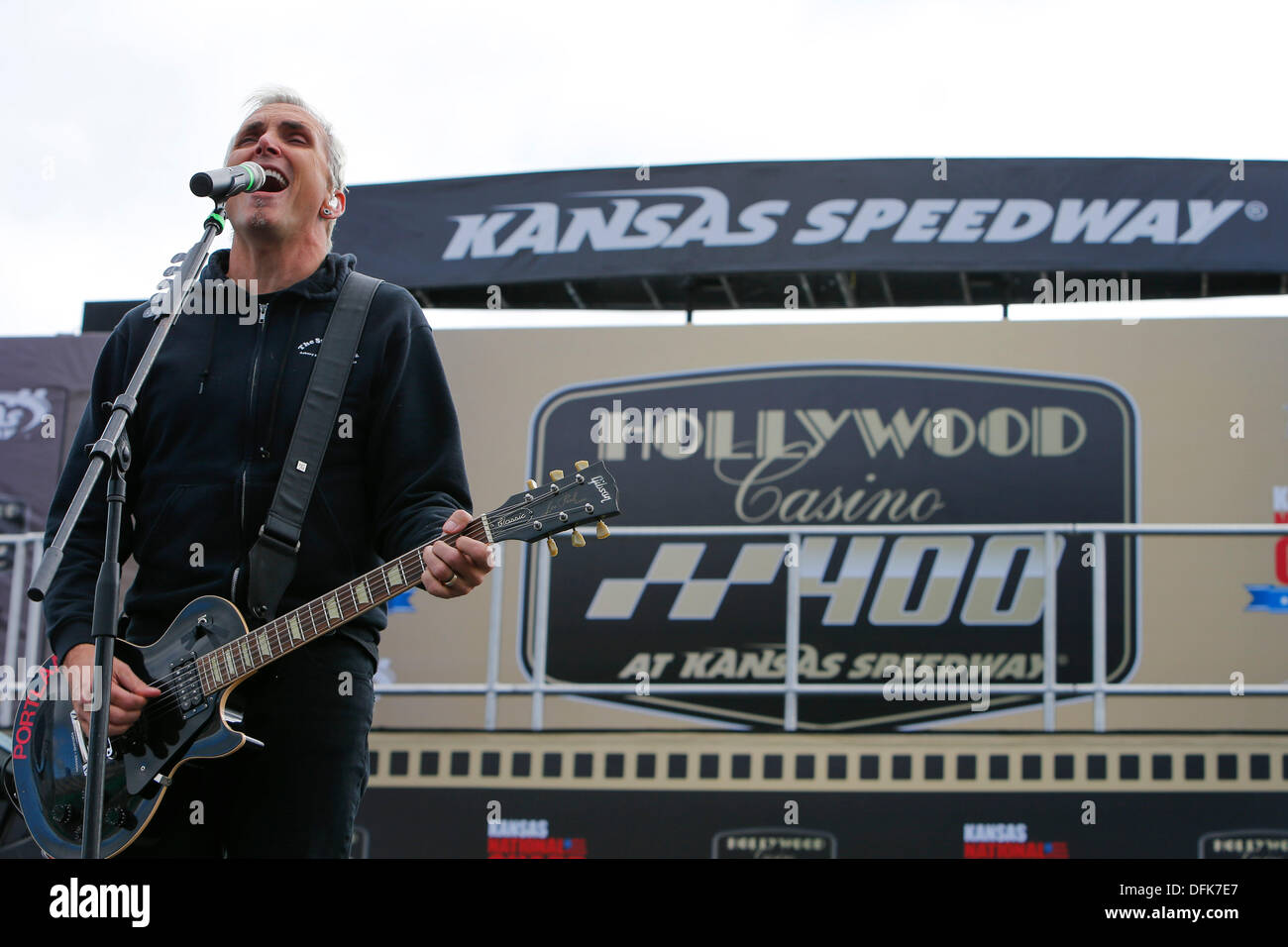 Kansas City, KS, USA. 6th Oct, 2013. October 06, 2013: Members of the ...