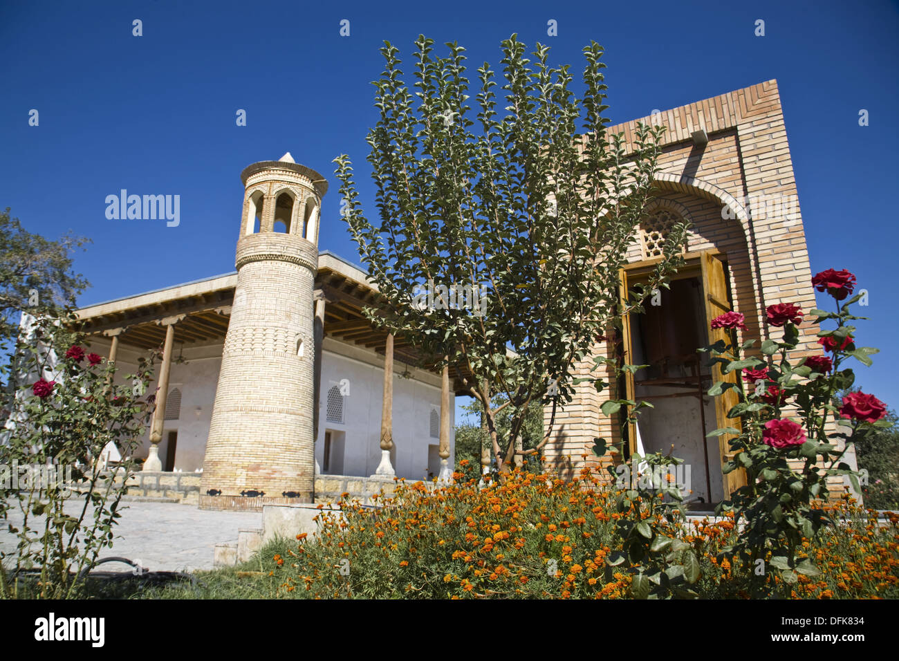 Baha ud din hi-res stock photography and images - Alamy