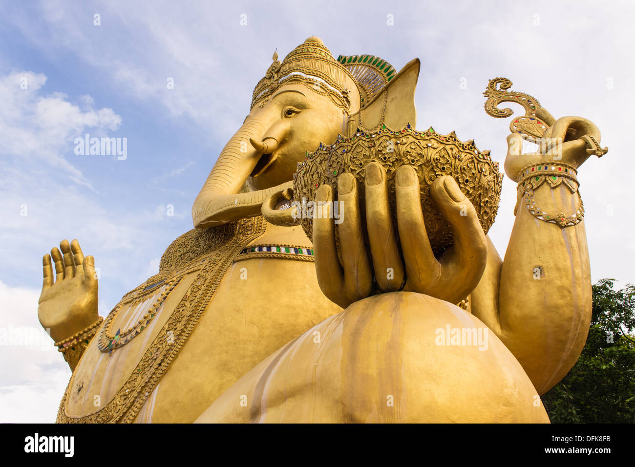 Big Golden statue of Ganesha in Wat Mokkanlan , Chomthong Chiangmai ...