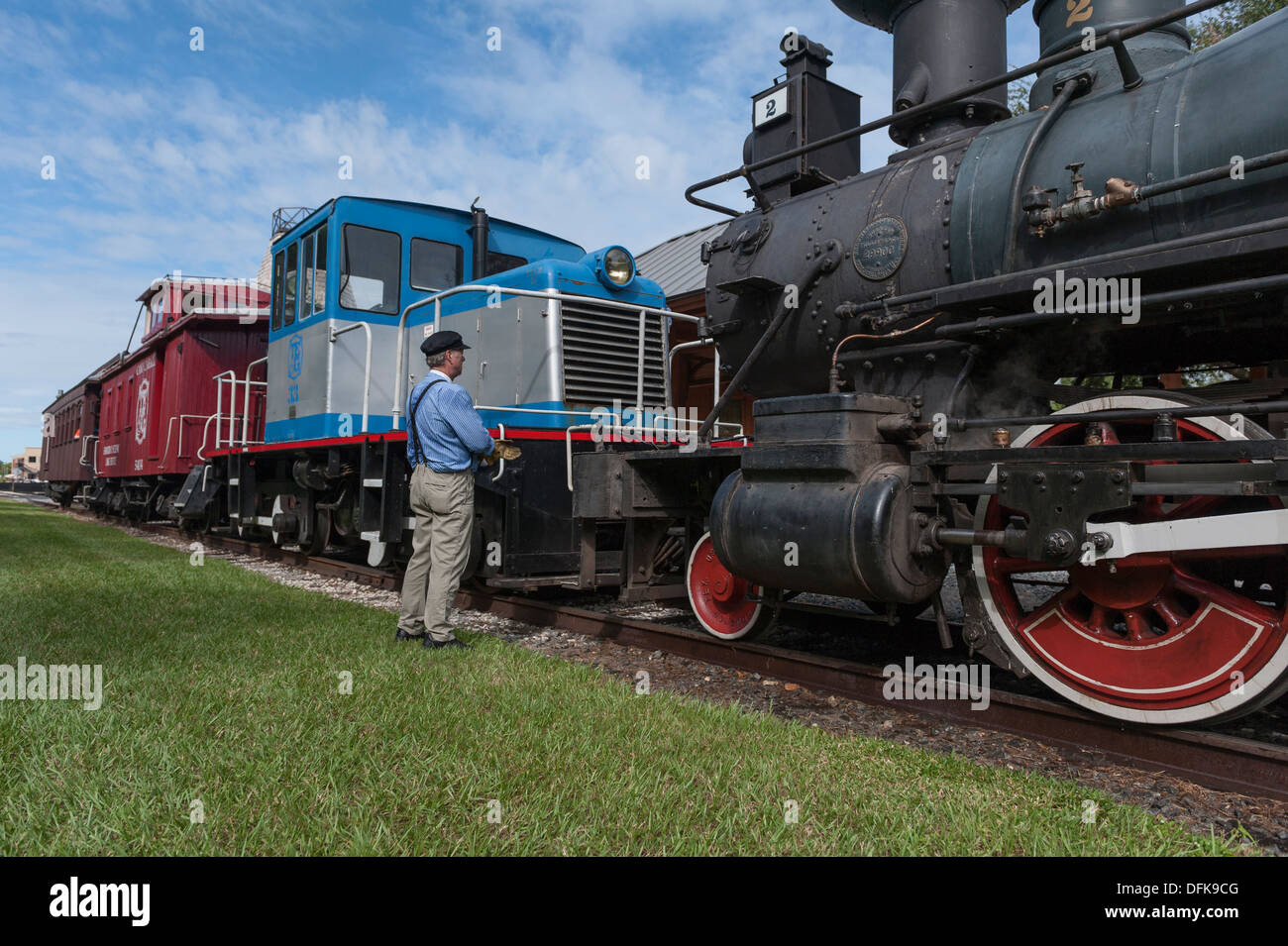 Locomotive Wood burning Steam Train located in Tavares, Florida and ...