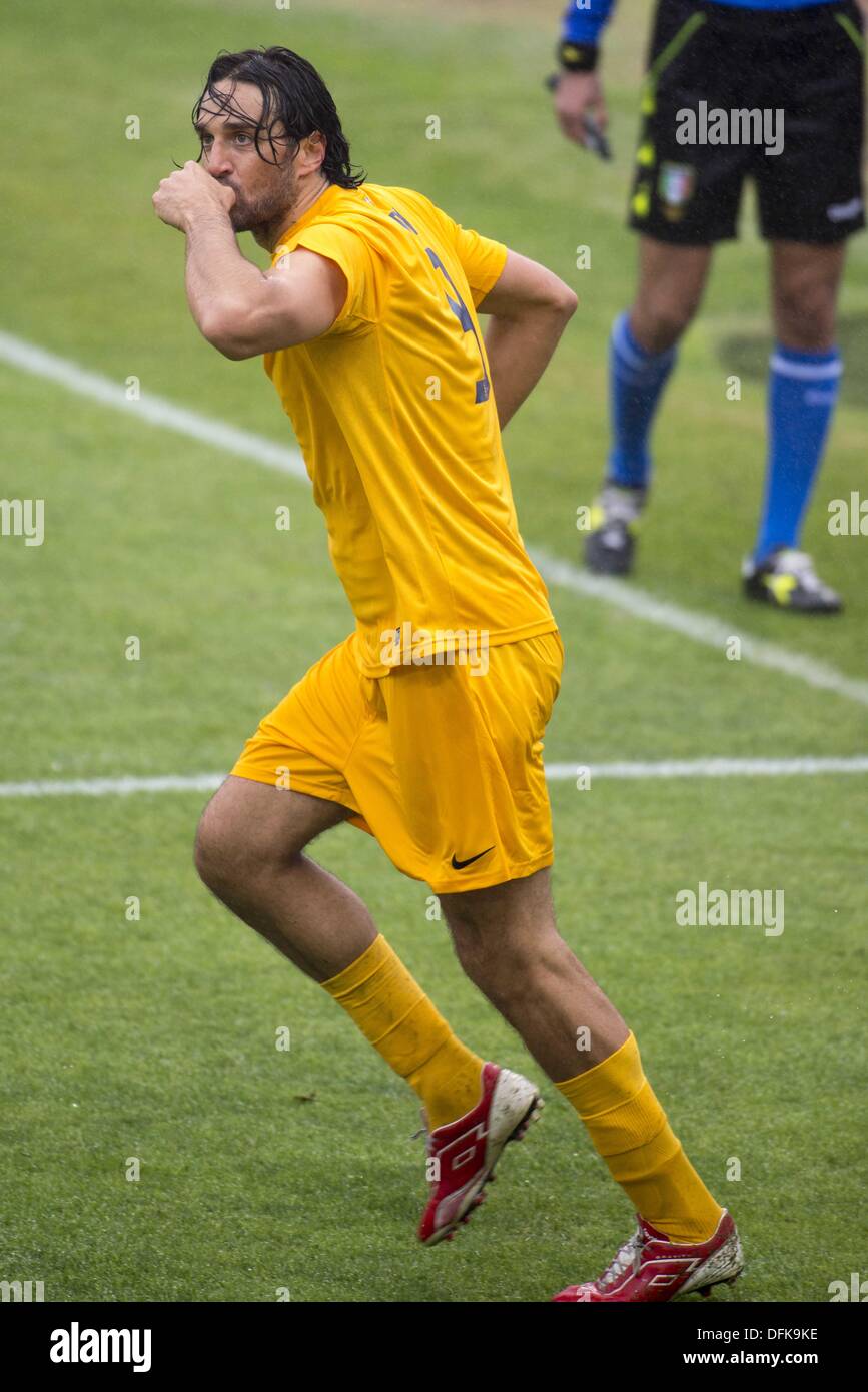 Bologna, Italy. 5th Oct, 2013. Luca Toni (Hellas) Football / Soccer ...