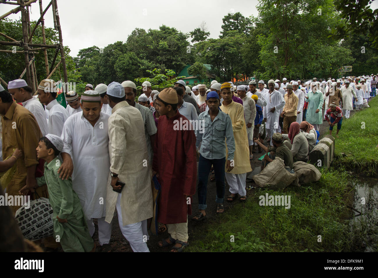 Kolkata Maidan Ground High Resolution Stock Photography and Images - Alamy