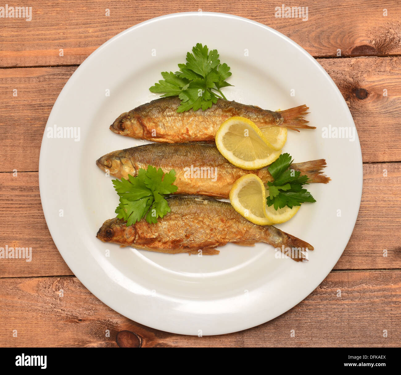 Tail fried fish hi-res stock photography and images - Alamy