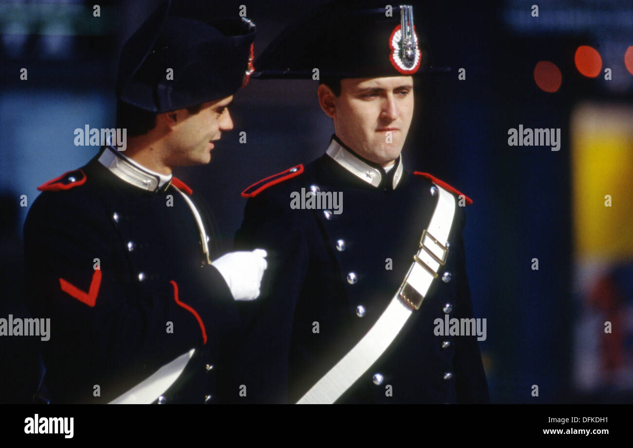 Italian uniform hi-res stock photography and images - Alamy