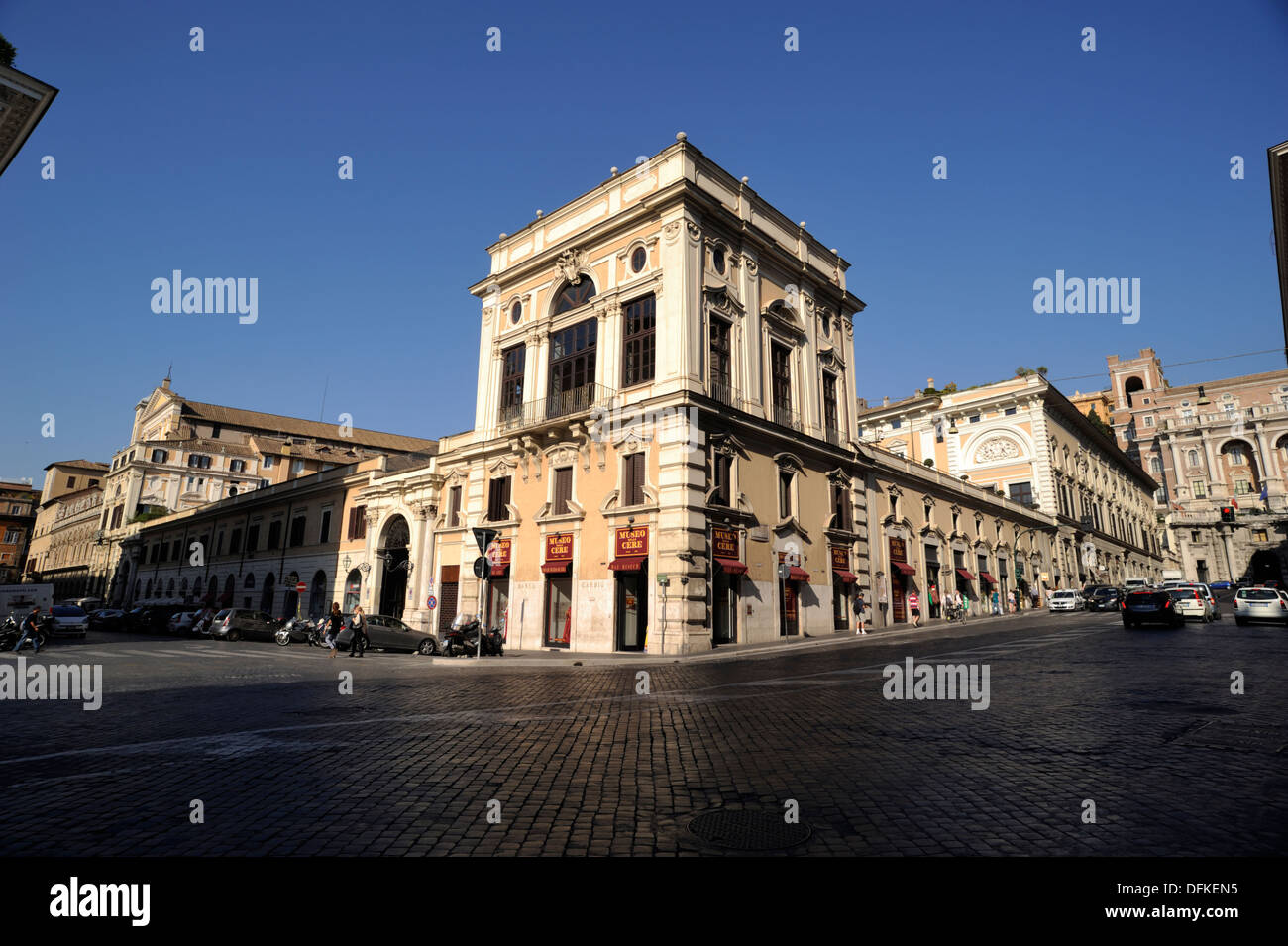Colonna gallery hi-res stock photography and images - Alamy