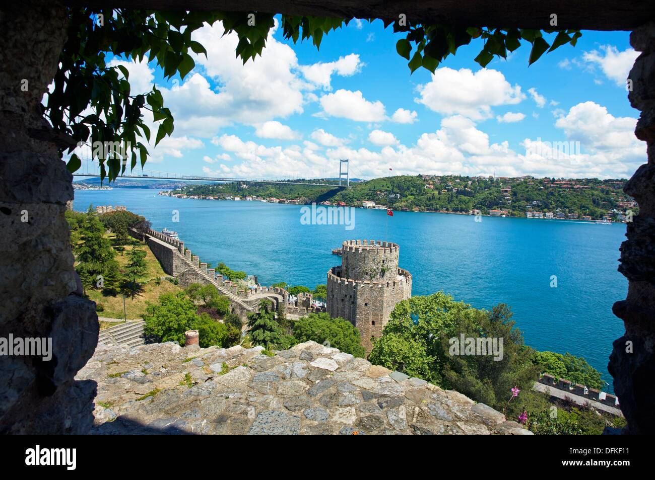 Istanbul fortress hi-res stock photography and images - Alamy