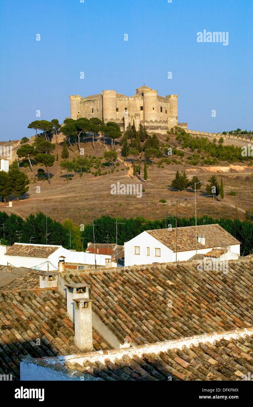 Belmonte spain castle hi-res stock photography and images - Alamy