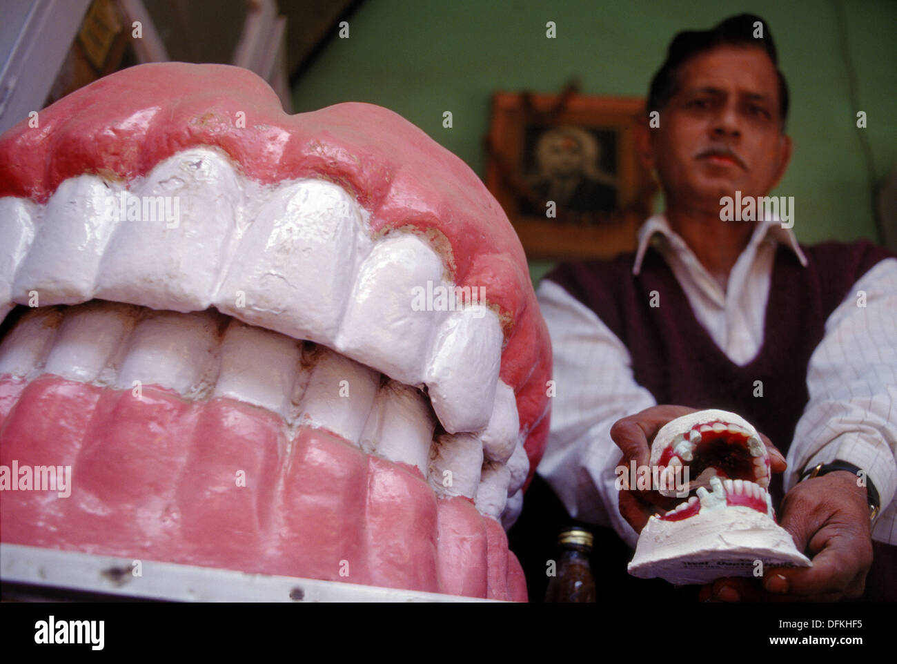 Tooth worm hi-res stock photography and images - Alamy