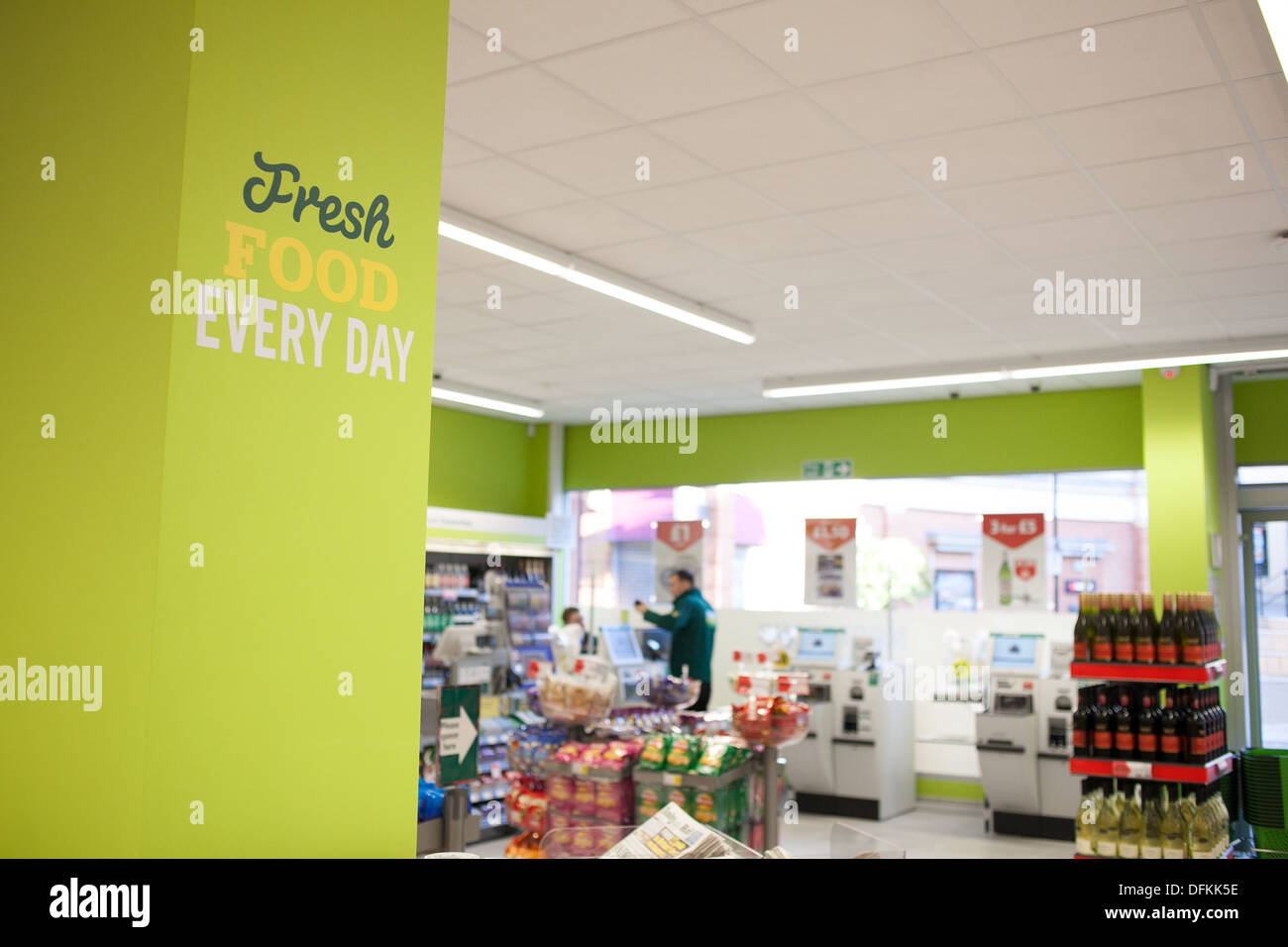 Morrisons m local hi-res stock photography and images - Alamy