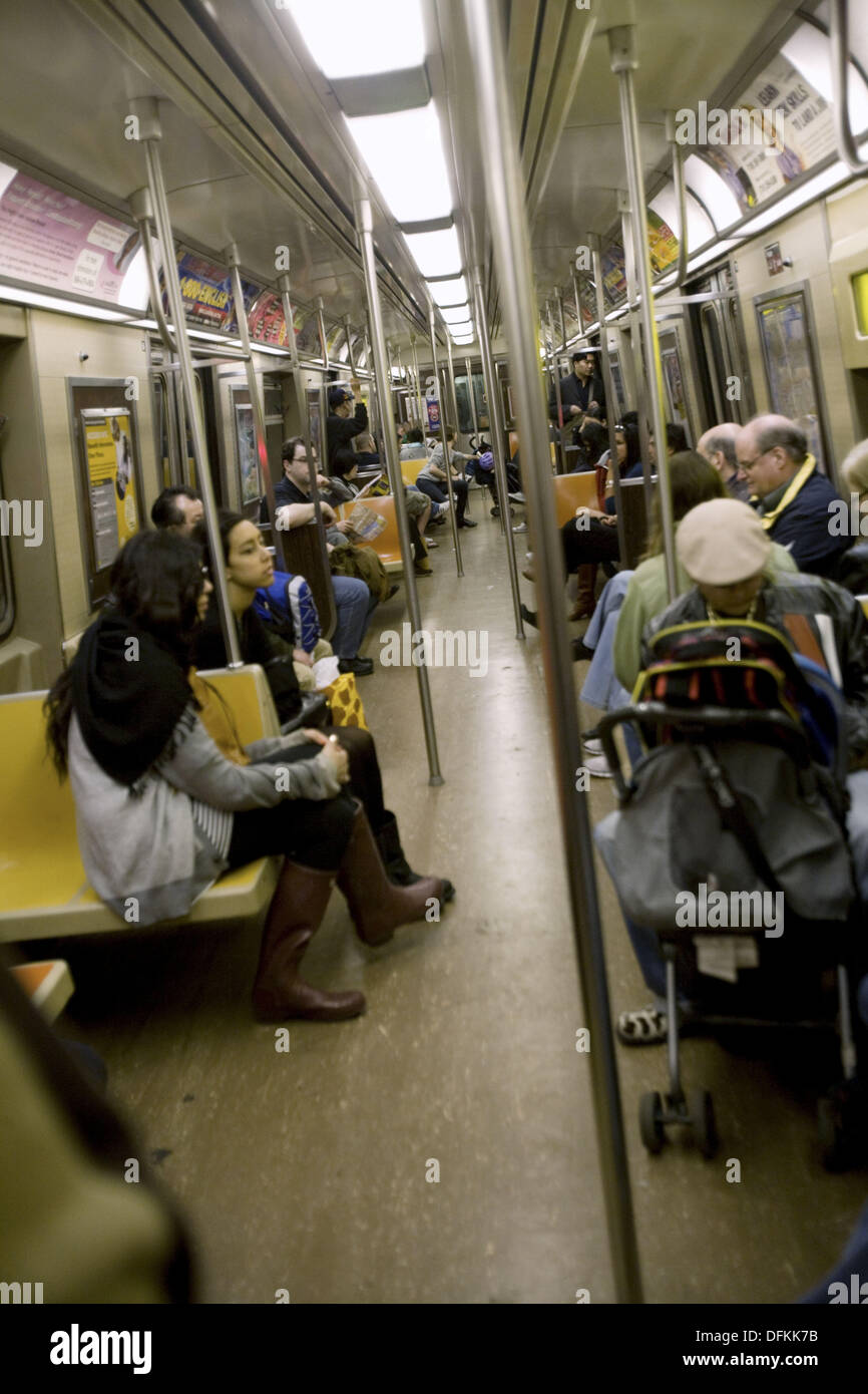 Northeast line hi-res stock photography and images - Alamy