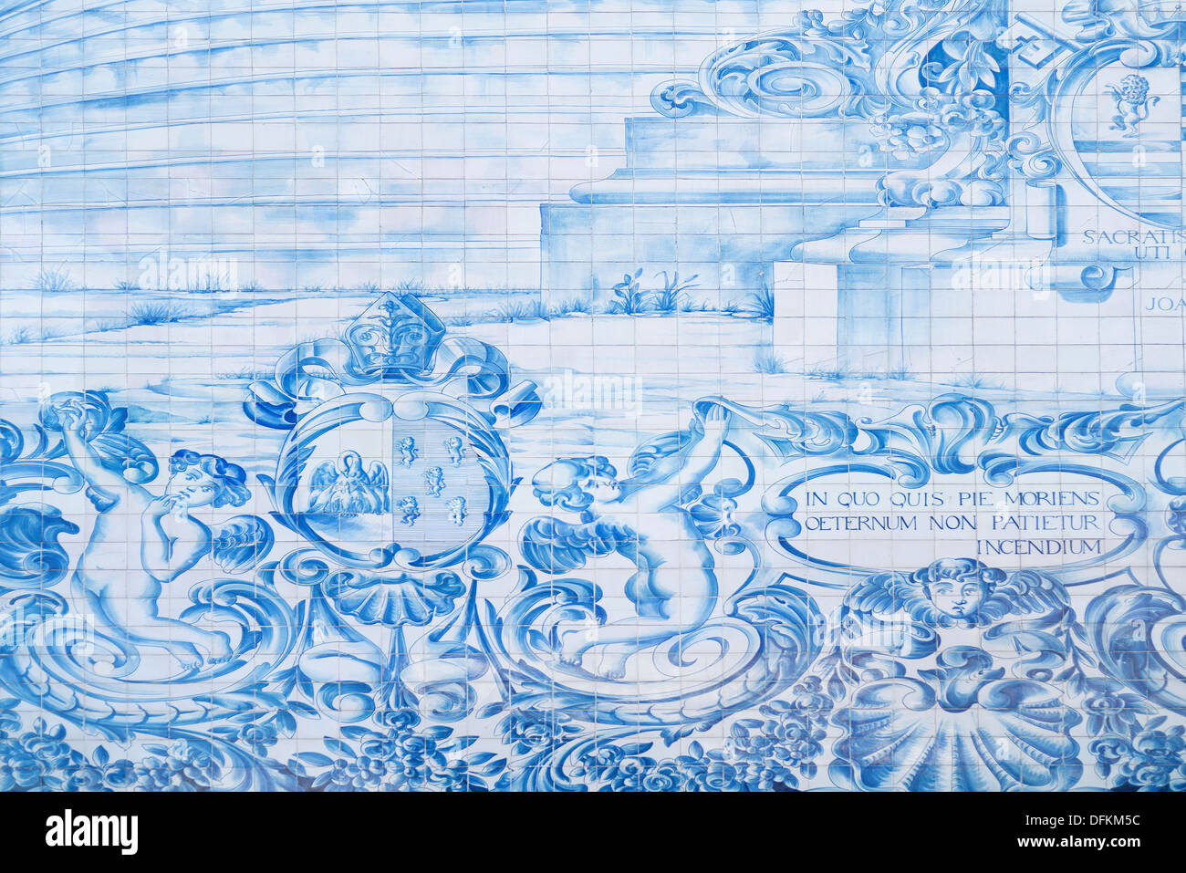 azulejos traditional tiles in porto sao bento railway station portugal ...