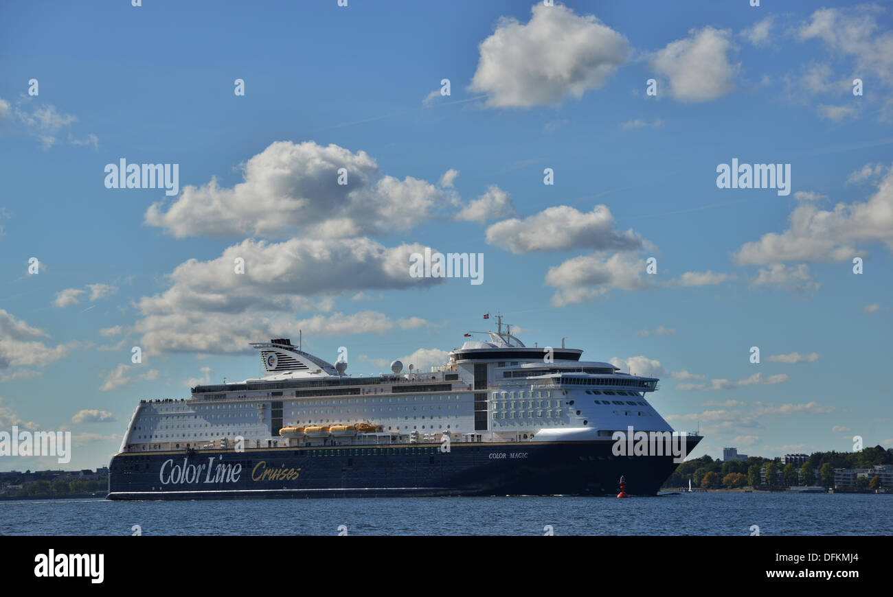 dominated waters of Schleswig-Holstein is the second smallest state the ...