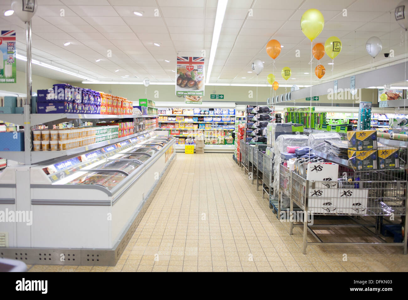Interior shots of Aldi Didsbury Stock Photo - Alamy