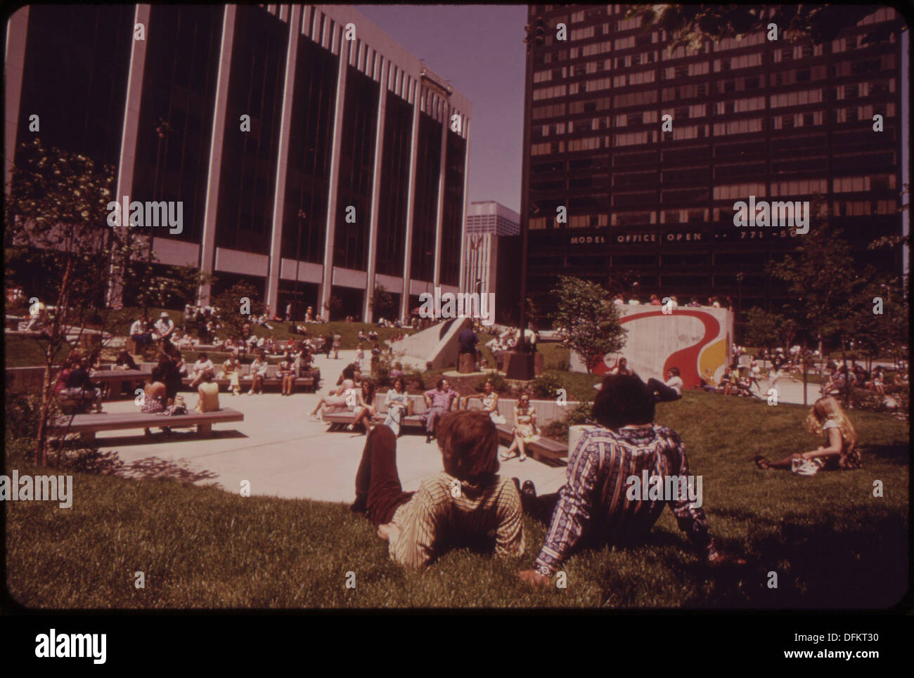 Lunch break at chester commons hi-res stock photography and images - Alamy