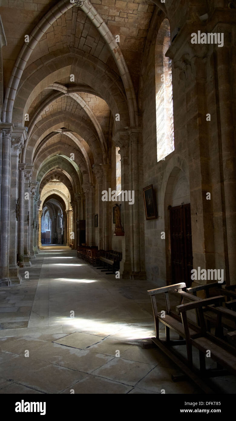 Cathedral Saint-Mammes in Langres, France Stock Photo - Alamy