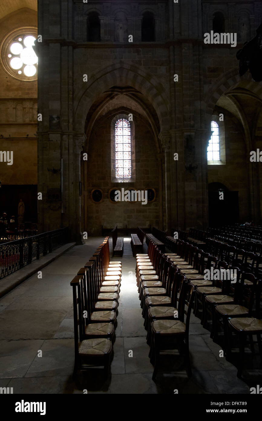 Langres cathedral hi-res stock photography and images - Alamy