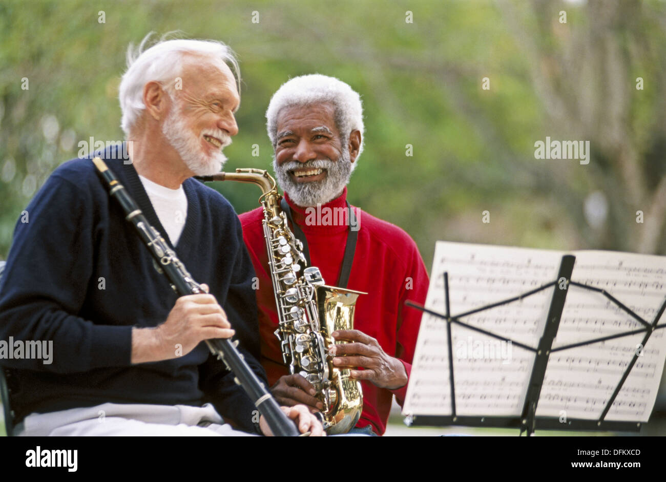 Two ethnic street musicians hi-res stock photography and images - Alamy