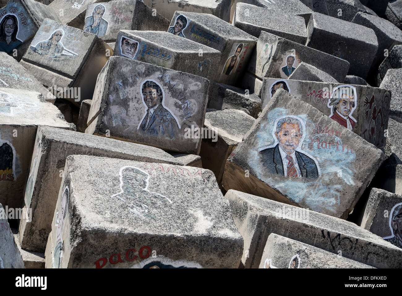 Graffiti block hi-res stock photography and images - Alamy