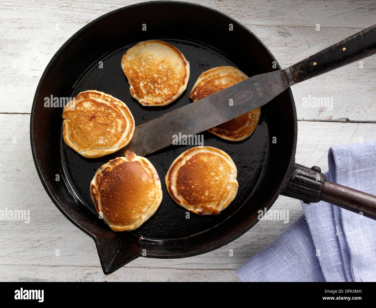 Silver dollar ginger snap Huckleberry pancakes Stock Photo - Alamy