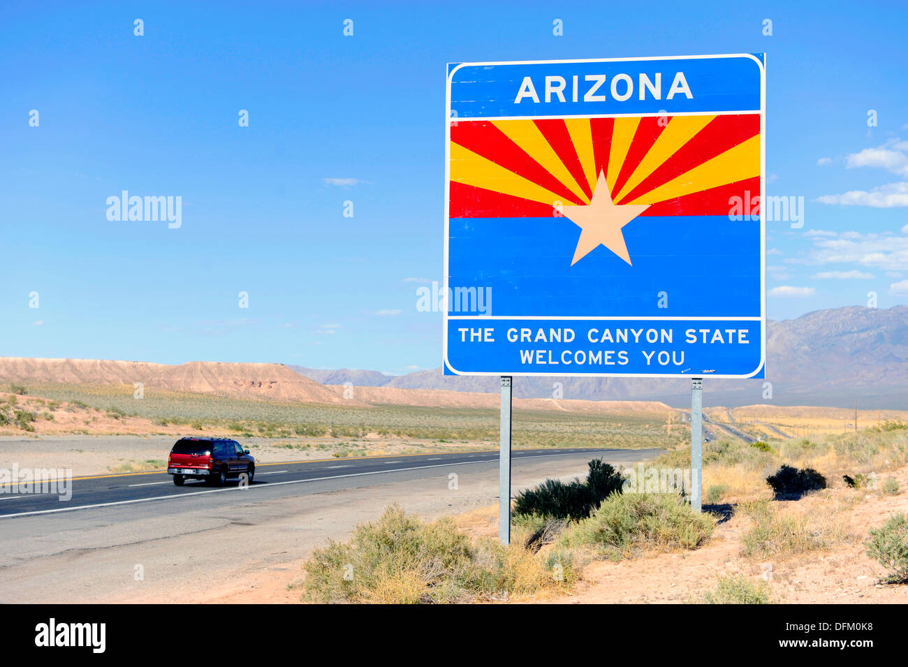 Interstate Road Sign Stock Photos & Interstate Road Sign Stock Images ...